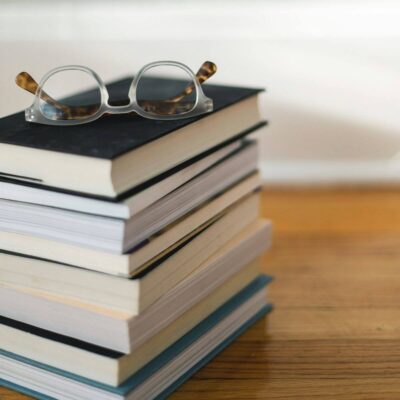 How to Start a Book Club in 2024 - She Reads