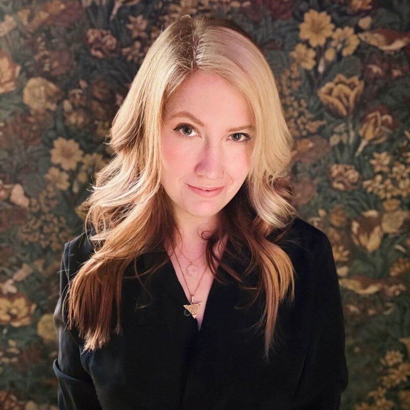 Ashley Poston Talks Sounds Like Love, Inspiration and What She's ...