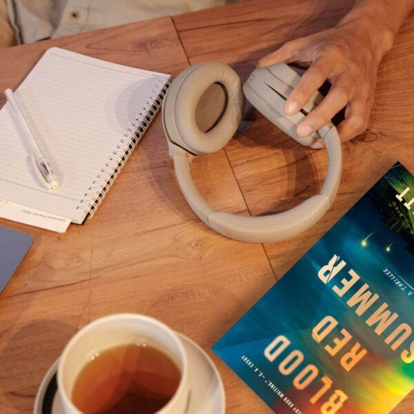 The Most Irresistible Male Audiobook Narrators - She Reads