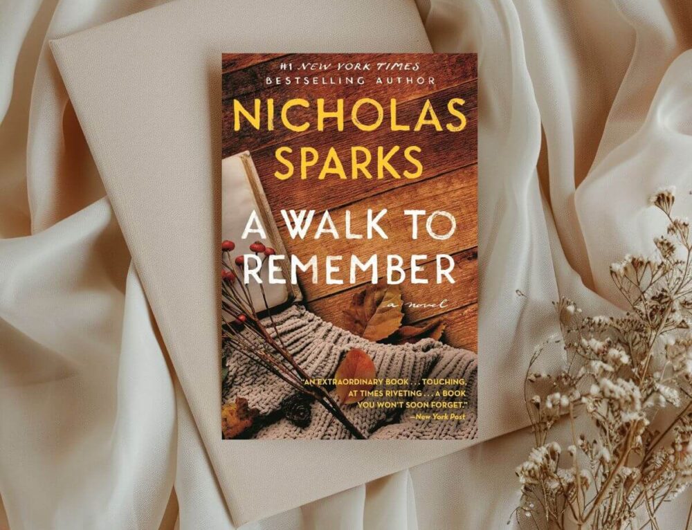 Must-Read Spicy Romances with Great Dirty Talk - She Reads