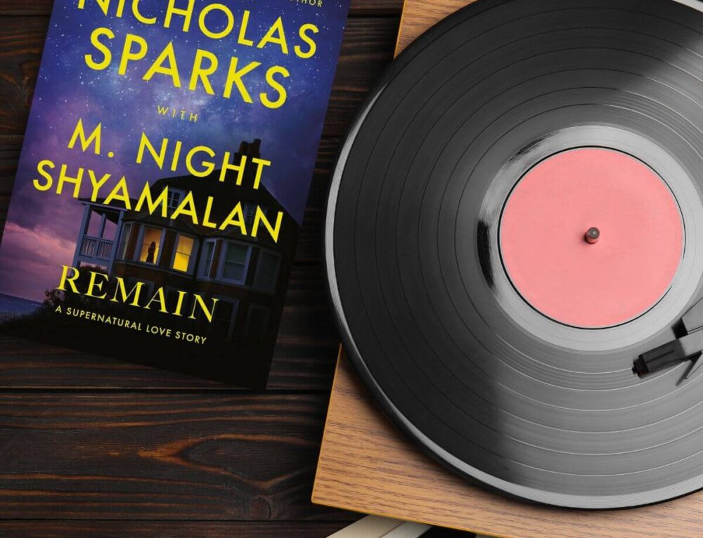 50+ Best Book Podcasts - She Reads